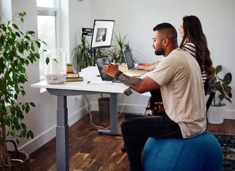 Five Ways To Stay Fit Whilst Working From Home – LifeSpanFitness